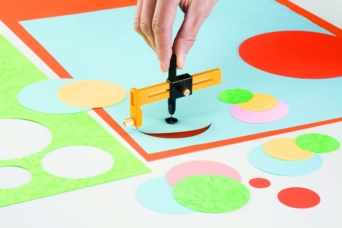 Olfa Compass Cutter for cutting circles – TopToy